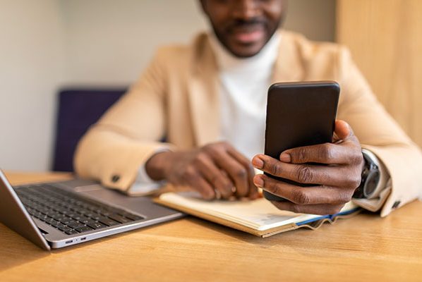 5 Ways You Can Work Remotely Using Just a Smartphone! No Computer ...